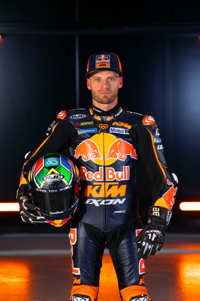 666641_Binder_KTM_MotoGP_Team Presentation_2025 _13_01_Highlight ...